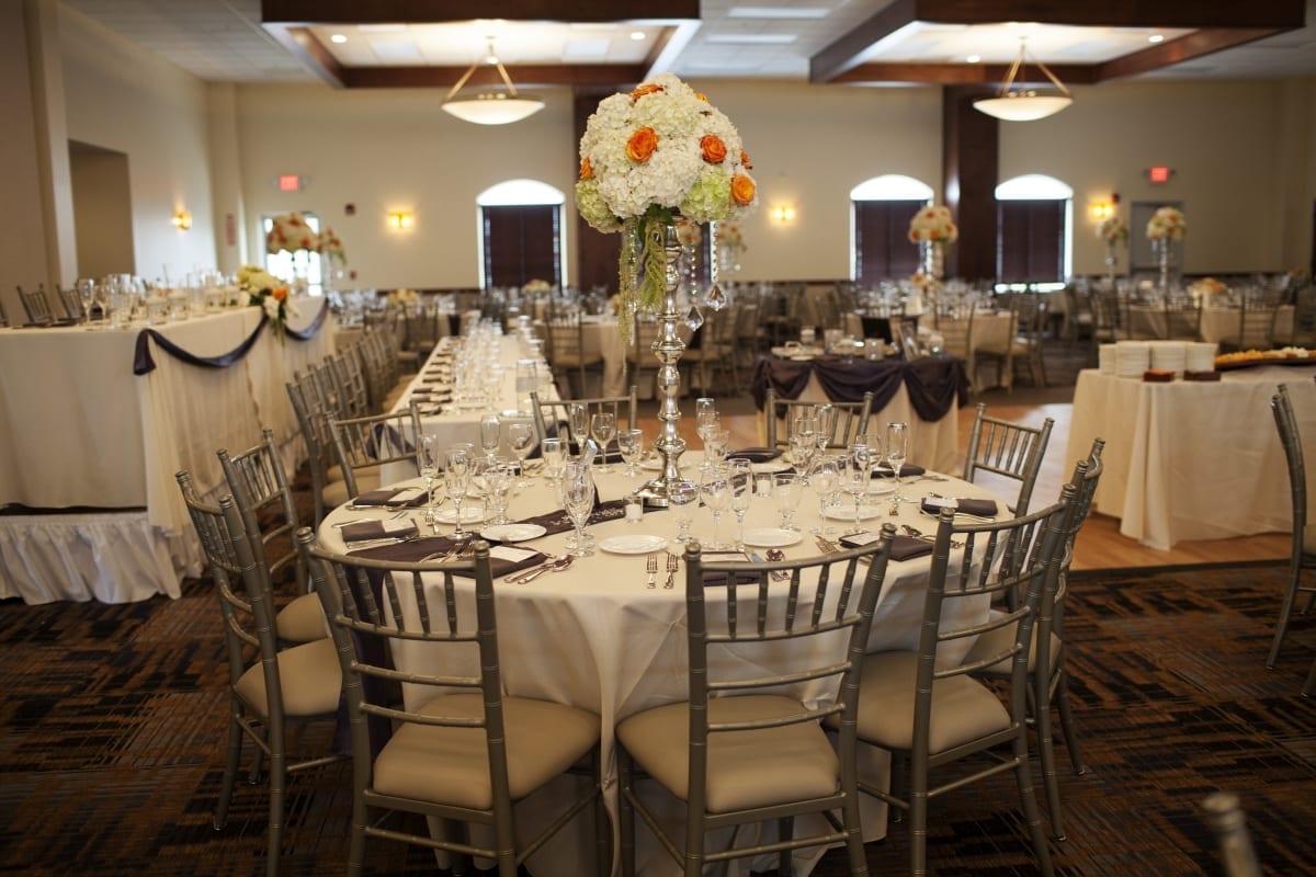 Your Wedding at Signature Banquets • Wedding Venues Northwest Indiana